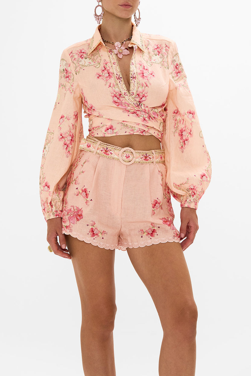 CROPPED WRAP SHIRT BLOSSOMS AND BRUSHSTROKES – CAMILLA