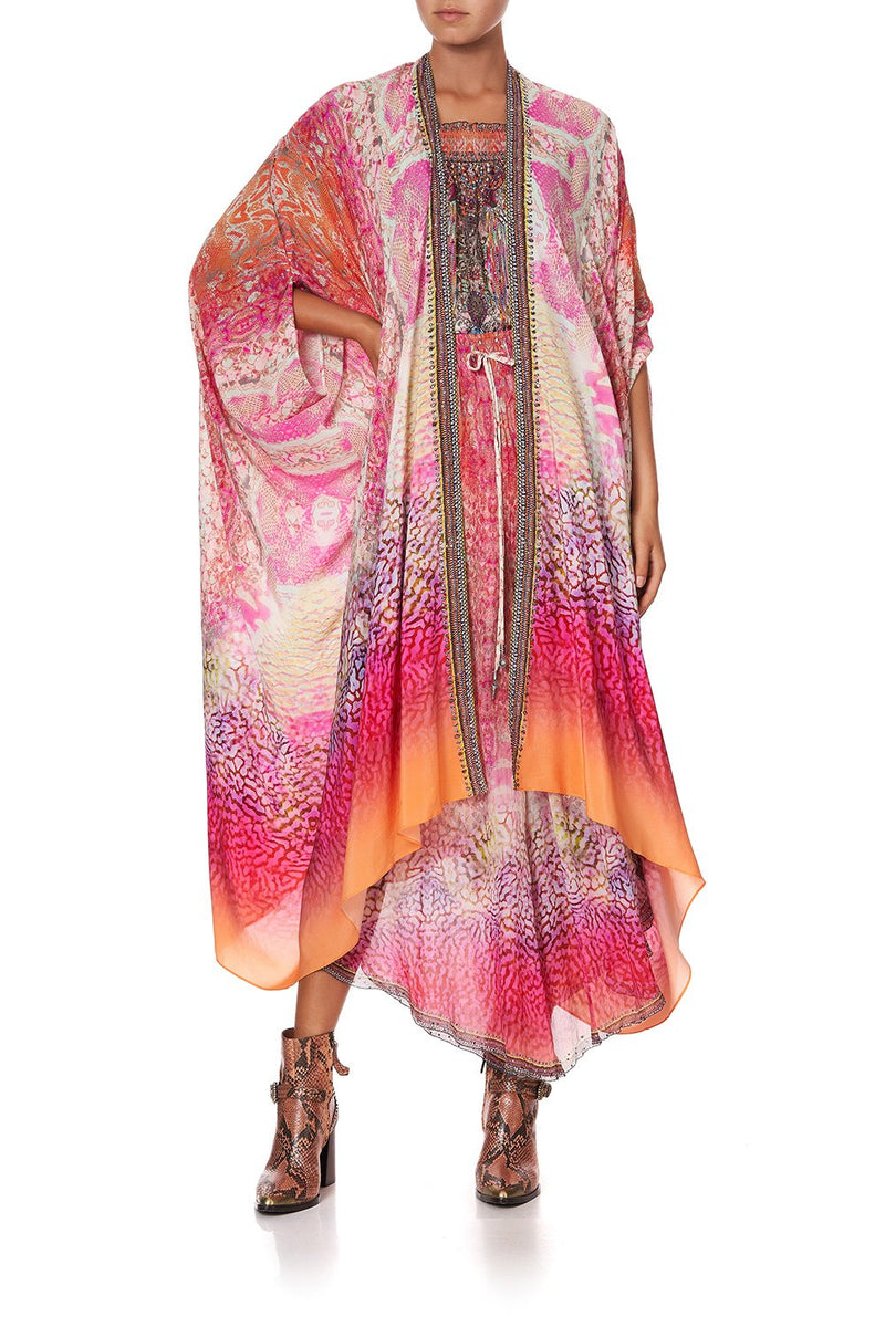 MULTIWEAR DRAPED LAYER SERPENTINE DREAMS – CAMILLA