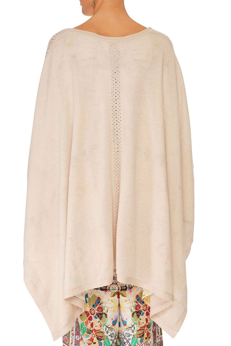 ROUND NECK PONCHO WITH FULL LINING TIME AFTER TIME – CAMILLA