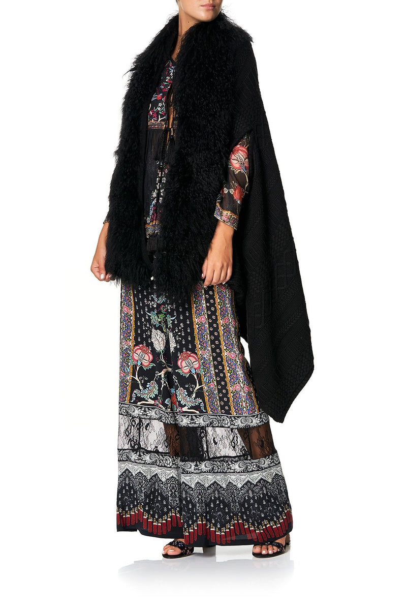 SHEARLING CAPE WITH LINING HAUTE PROVINCIAL – CAMILLA