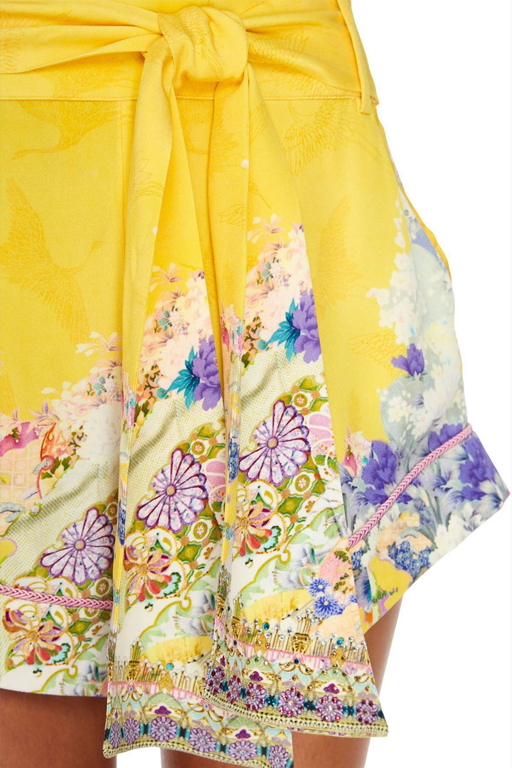 TIE DETAIL HIGH CUT SHORTS MELLOW MUSE – CAMILLA