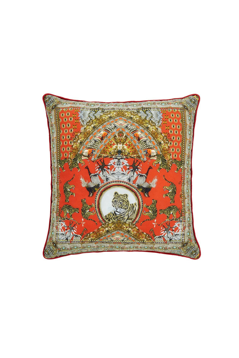 SMALL SQUARE CUSHION HANGZHOU HOLLYWOOD – CAMILLA