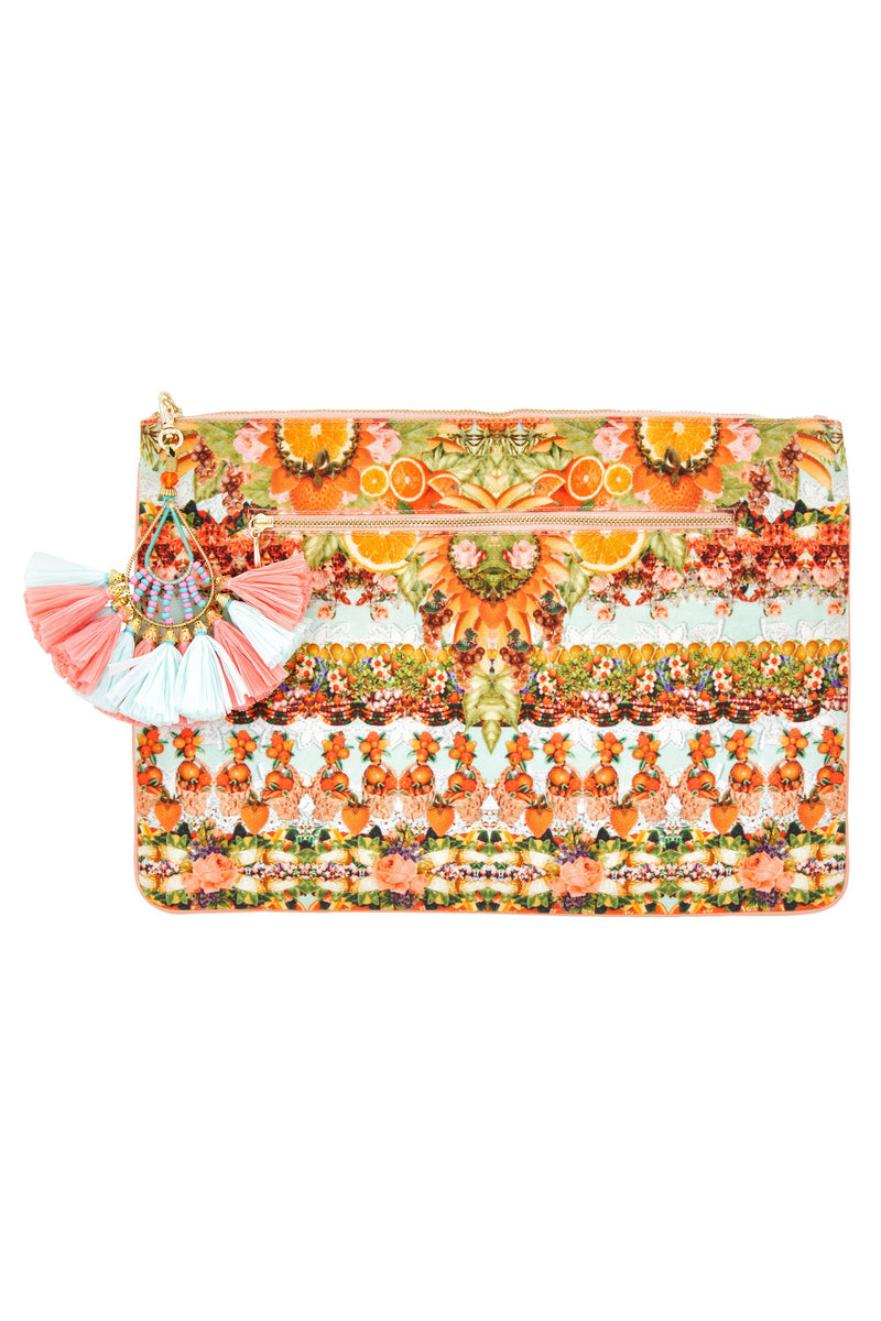LARGE CANVAS CLUTCH SAMBA SALADA – CAMILLA