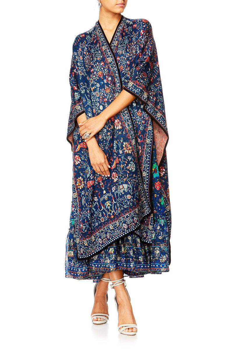 OVERSIZED THROWOVER KINDNESS KALEIDOSCOPE – CAMILLA